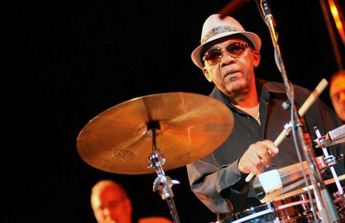 Falleció Changuito, leyenda de la percusión cubana, a los 76 años ...